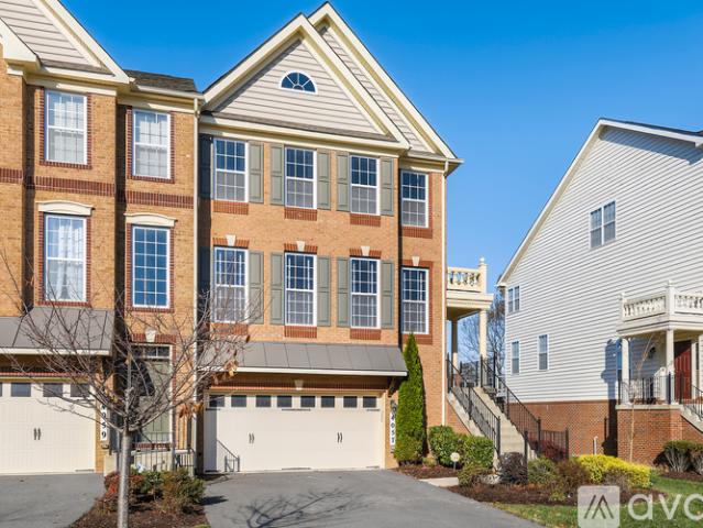 3 BR, 4 BA Apartment 4057 Ranch Road, Unit 4057 Ranch Road, Upper Marlboro, MD 20772