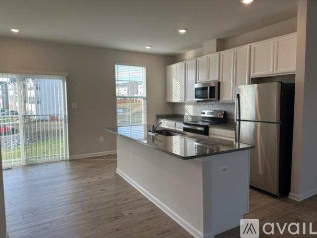 3 BR, 4 BA Apartment 63 Stratton Dr, Charles Town, WV 25414