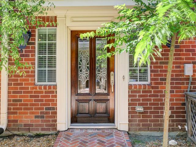 3 BR, 4 BA Apartment 923 Birdsall Street, Houston, TX 77007