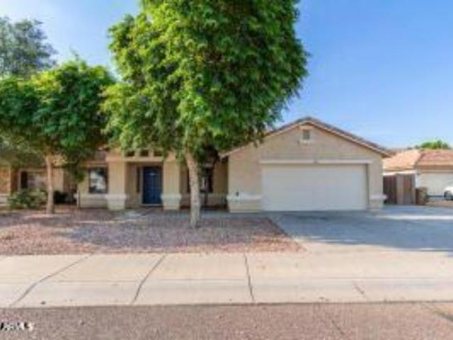 3 Br, 5 bath, Single Family 15969 W Madison Street