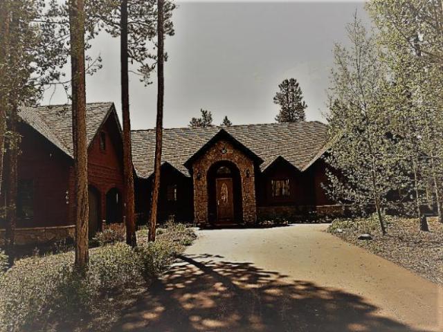 3 Br, 5 bath, Single Family 464 Silver Circle