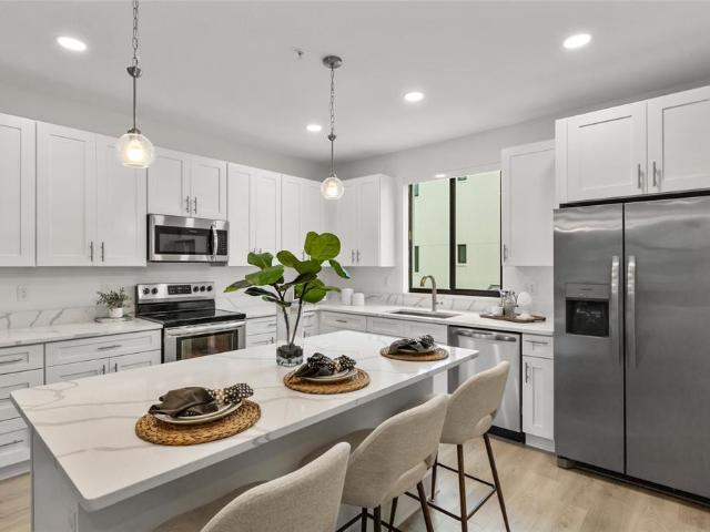 3 BR, 5 BA Apartment 266 Park Lake Street, Orlando, FL 32803