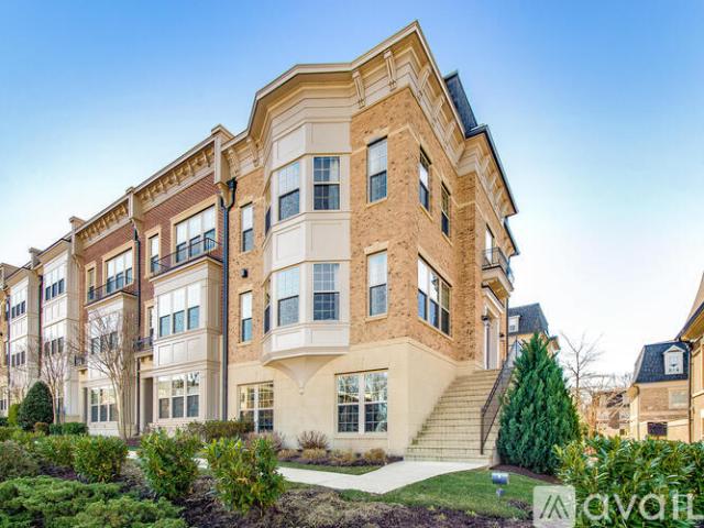 3 BR, 5 BA Apartment 500 Rampart Way, National Harbor, MD 20745