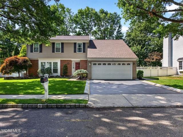 3 Branson Dr, Lincroft, NJ 07738