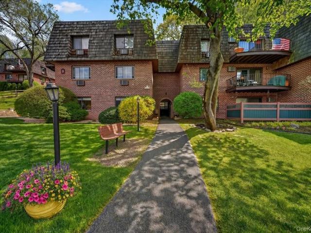 3 Briarcliff Dr S Unit 9, Ossining, NY 10562