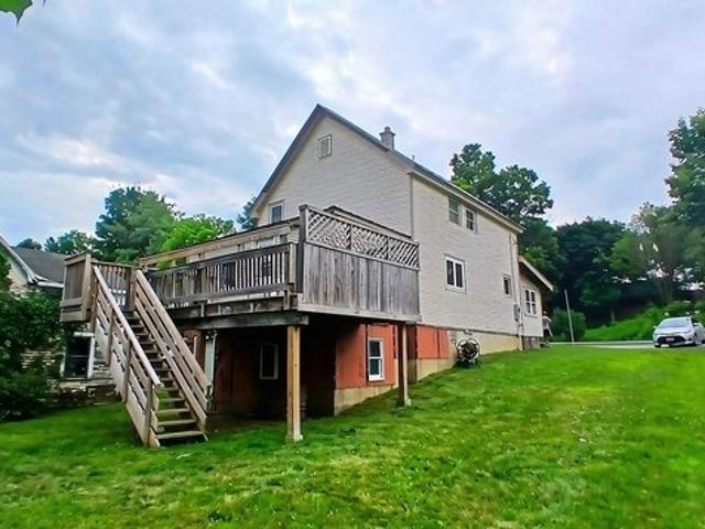 3 Brook St, Barre, VT 05667