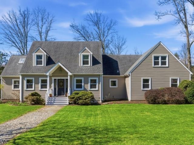 3 Brown Ct