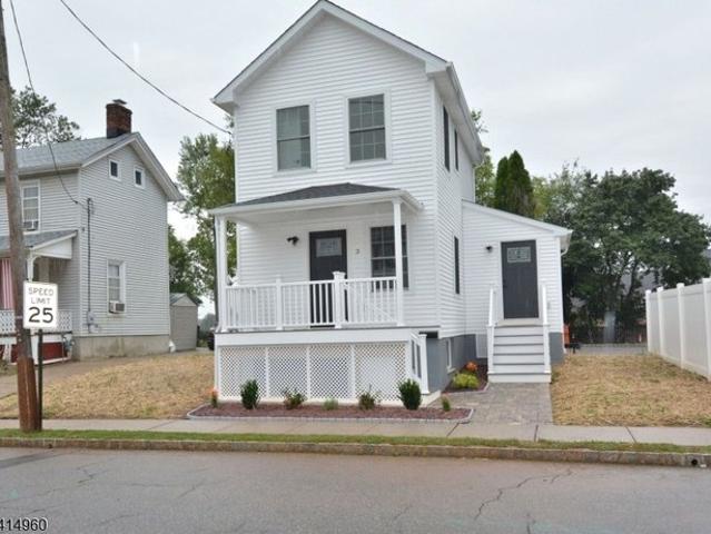 3 Brown St, Flemington, NJ 08822