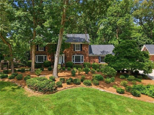3 Bryan Ct, Greensboro, NC 27408