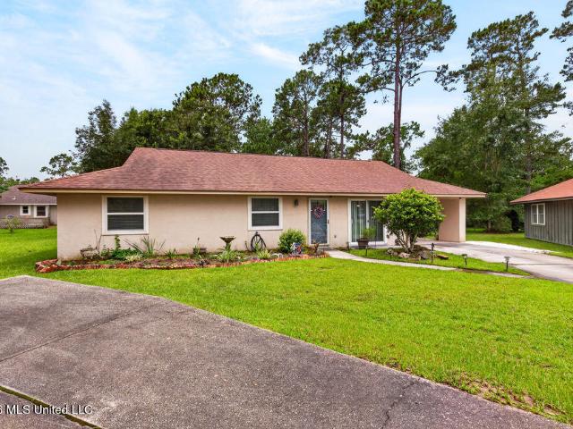 3 Cypress Knee Drive