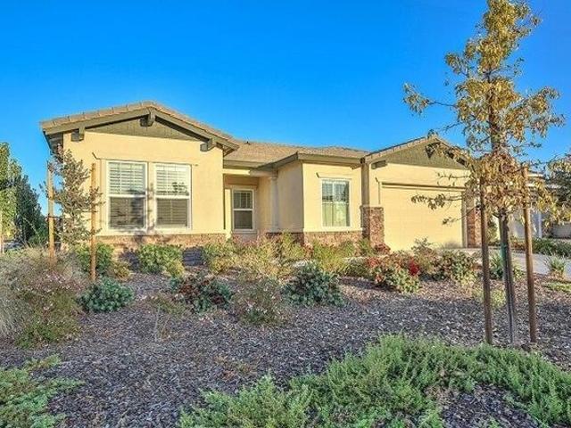 3 Calatabiano Pl, Sacramento, CA 95834