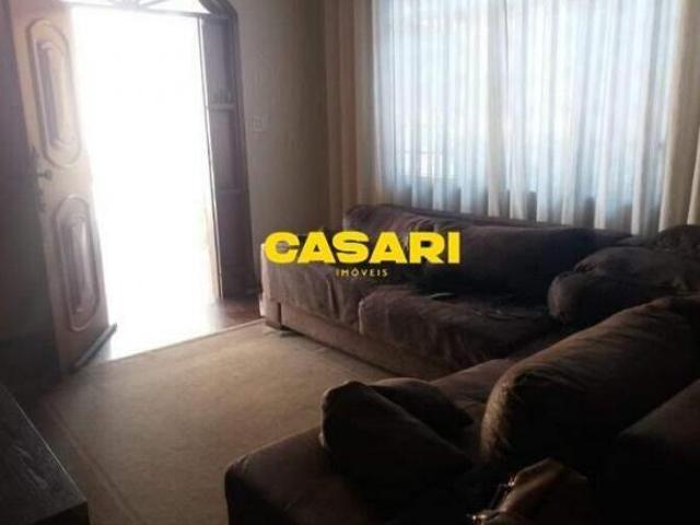 3. Casa com 4 Dormitórios, 8 Vagas e Espaço Gourmet no Centro de São Bernardo do Campo/SP