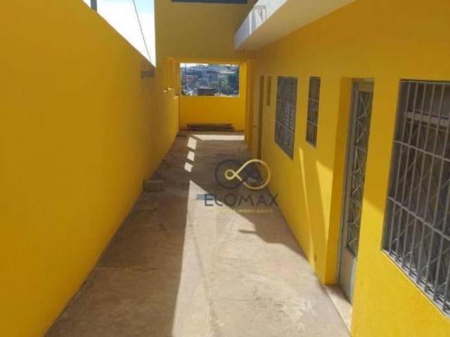 3 Casas individualizadas e alugadas com renda. Casa com 5 dormitórios à venda, 550 m² por R$ 1.300