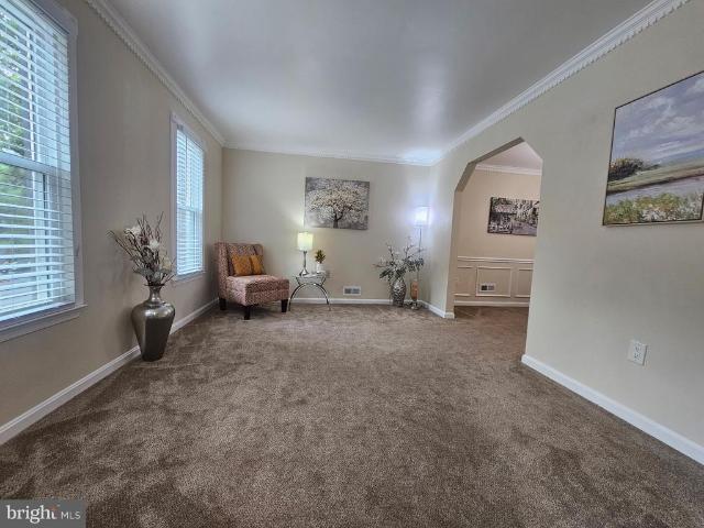 3 Castle Cliff Court