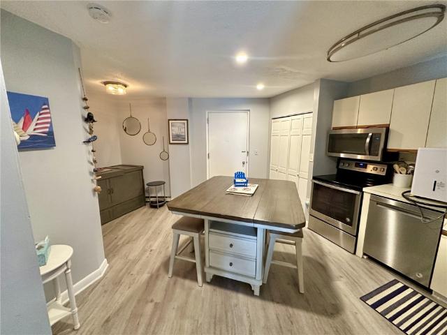3 Capella Street S