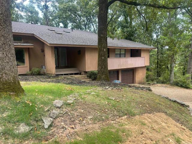 3 Catina Ct