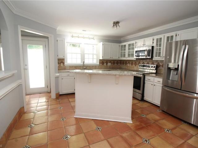 3 Cedar Knoll Court