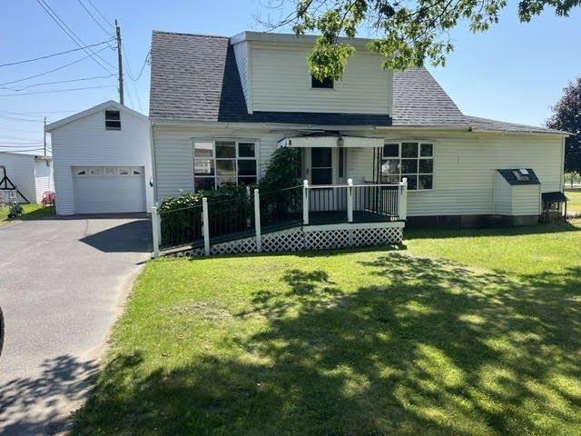 3 Chantecler Ct, Plattsburgh, NY 12901