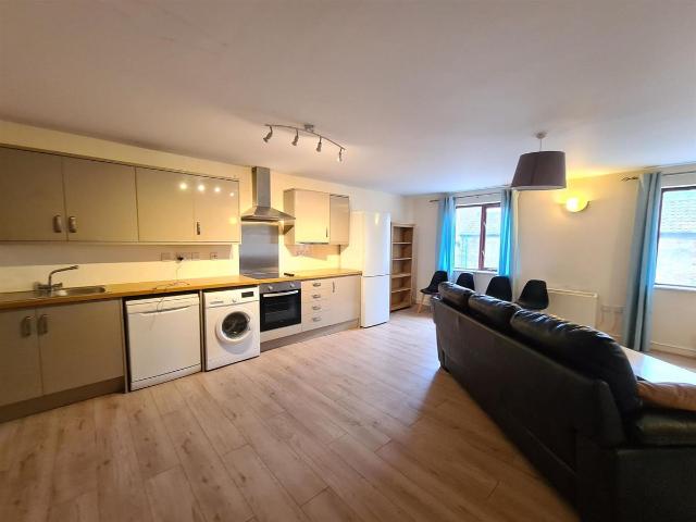 3 Chapel Court, Sun Street SG19, 1 bed flat to rent, £995 pcm | PrimeLocation