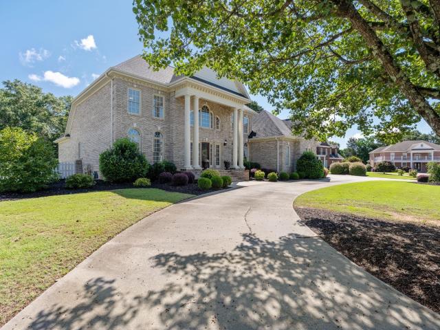 3 Charlestonplace Court