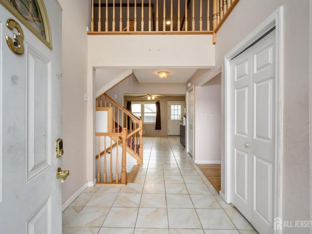 3 Charles Court