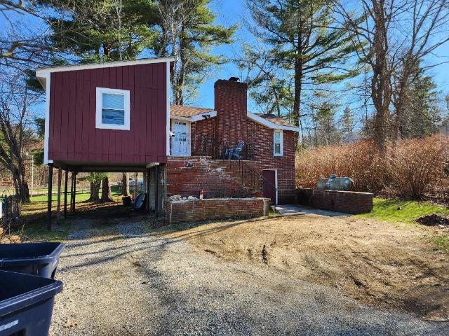3 Chase St, Derry, NH 03038 | MLS #5084 | Compass