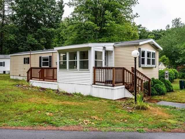 3 Checkerberry Ct, Rochester, NH 03867