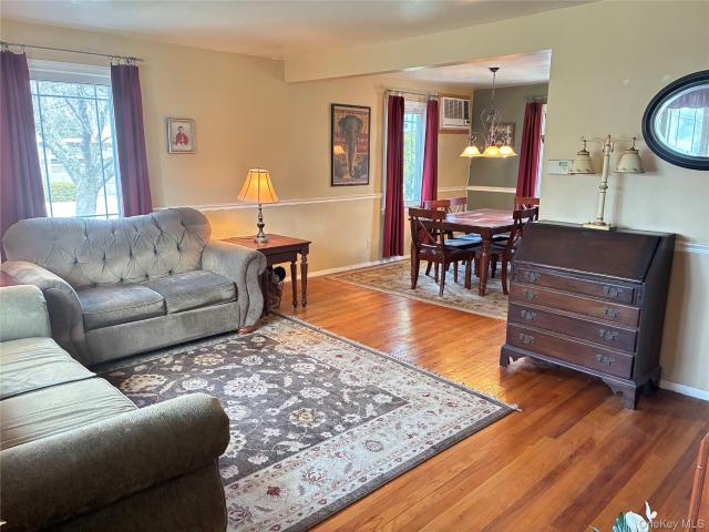 3 Chestnut Avenue
