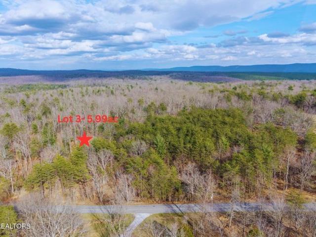 3 Chestnut Hill Rd, Crossville, TN 38555