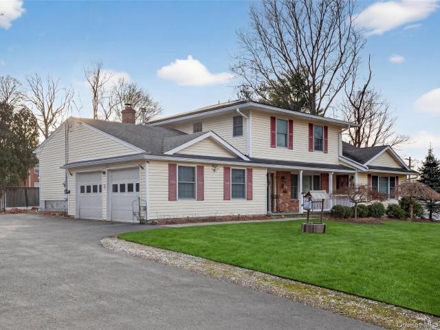 3 Claremont Lane