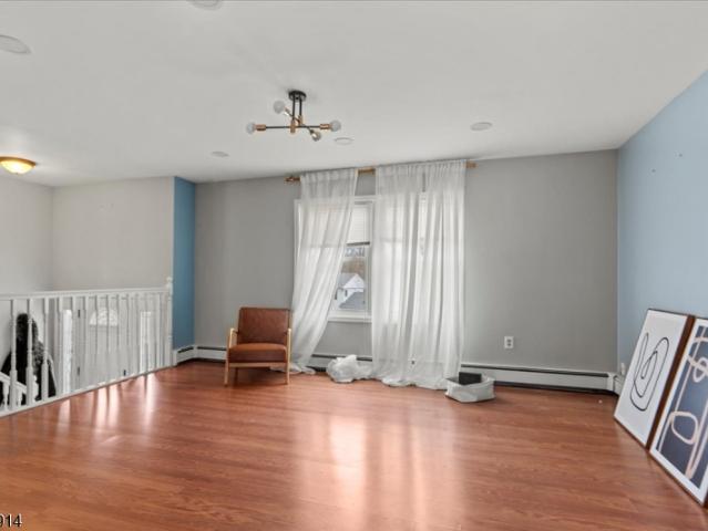 3 Cold Spring Dr