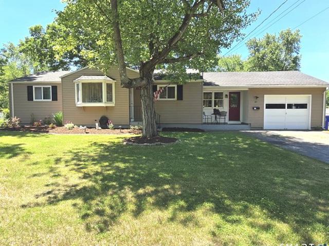 3 Concord Ter, Enfield, CT 06082