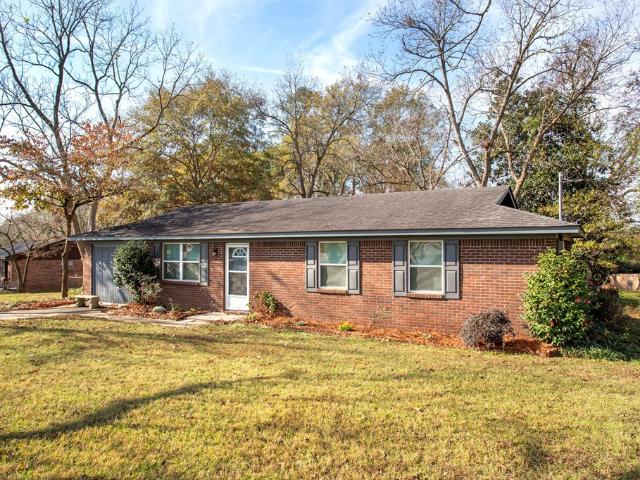 3 Cottonhill Rd