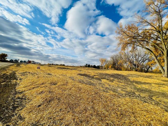 3 Cottonwood Lake Boulevard
