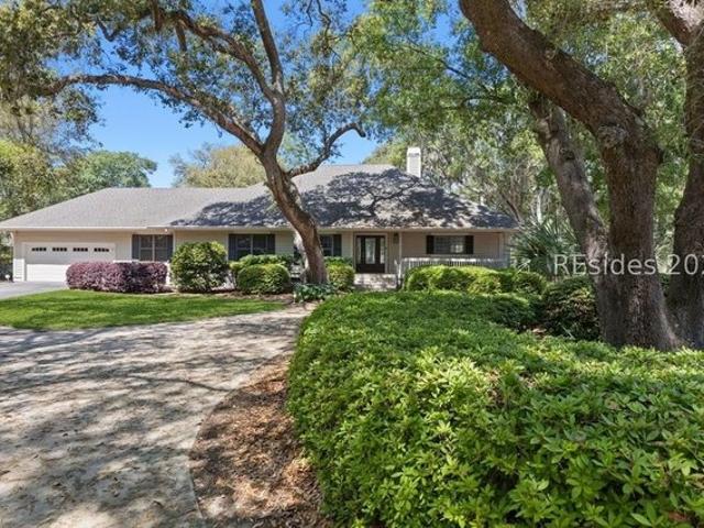 3 Craven Pl, Hilton Head Island, SC 29928