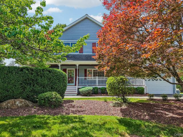 3 Deforest Avenue