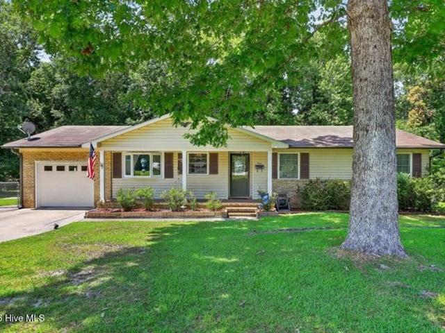 3 Dobbs Cir, Havelock, NC 28532