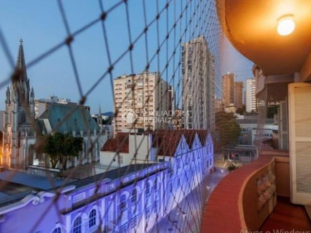 3 dormitórios no centro
