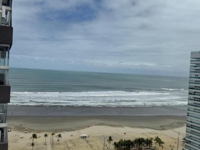 3 dormitórios com vista definitiva para o mar no Canto do Forte