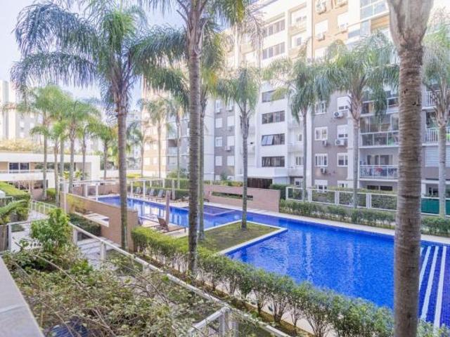 3 Dormitórios com Suíte | 90m² | Lareira e Churrasqueira | Bravo Melnick