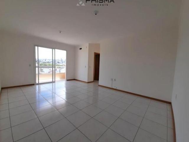 3 dormitórios, de frente, suíte, sacada, garagem no centro
