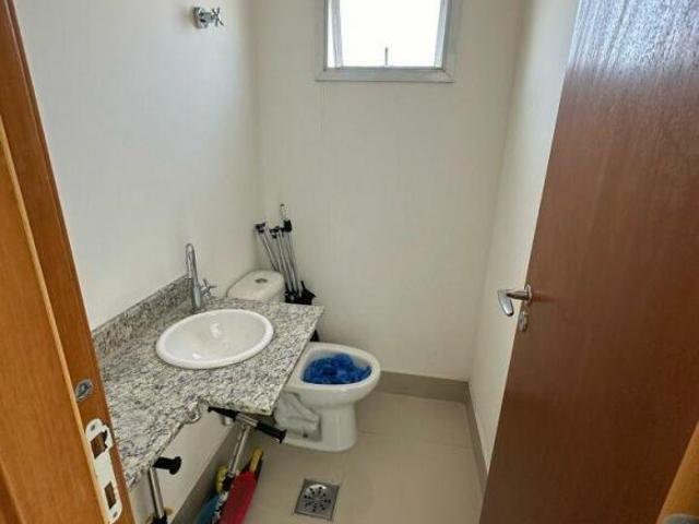 3 DORMITÓRIOS 2 VAGAS NUNCA HABITADO