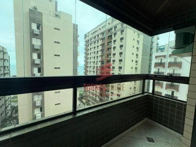 3 dormitórios,50 metros da praia,vista para o mar