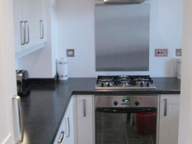 3 Double Bedroom Flat in Vauxhall/Oval