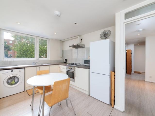 3 Double Beds, Kitchen Diner & Study Room