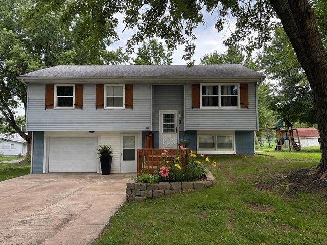 3 Drake Dr, Kirksville, MO 63501