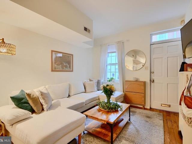 3 E Hamburg St, Baltimore, MD 21230