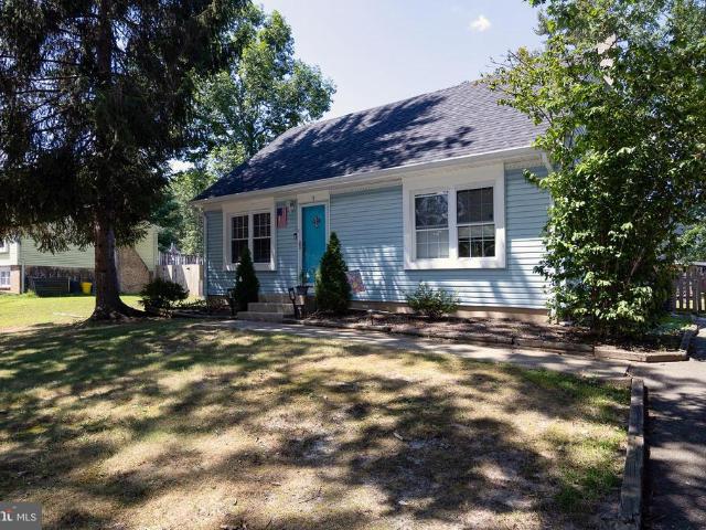 3 Eagle Court