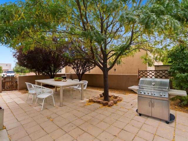 3 Eagle Thorn Place