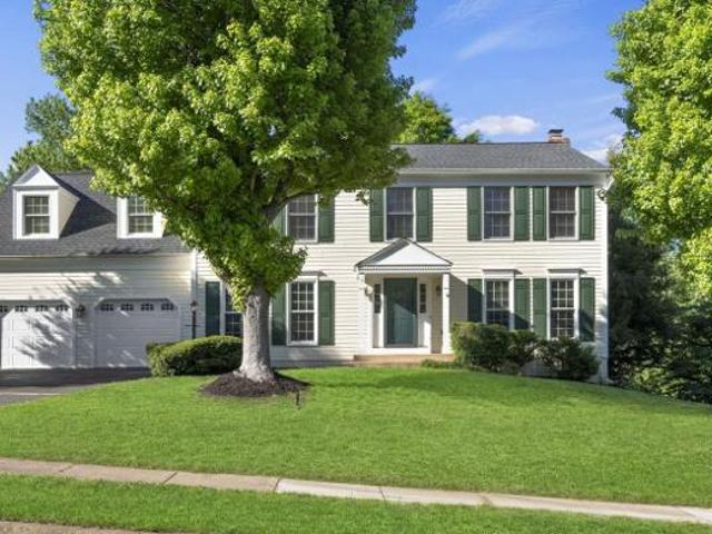 3 Eastbrook Ct, Stafford, VA 22554